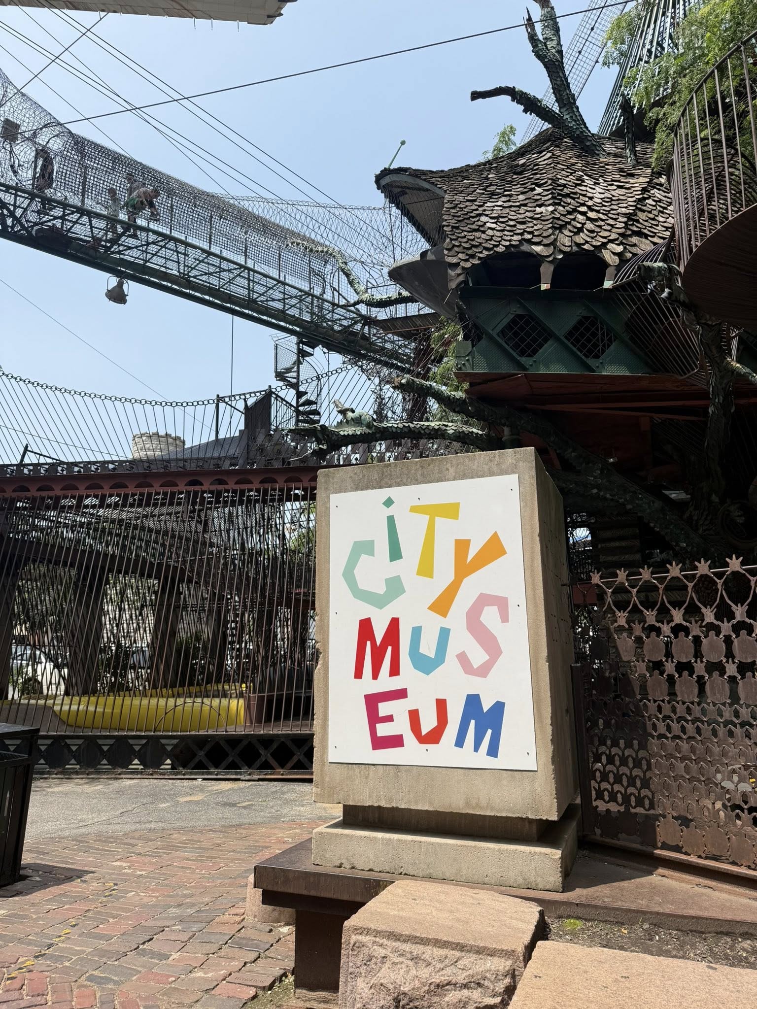 Gateway to Fun: 48 Hours in St. Louis with Kids – with Linds & co.
